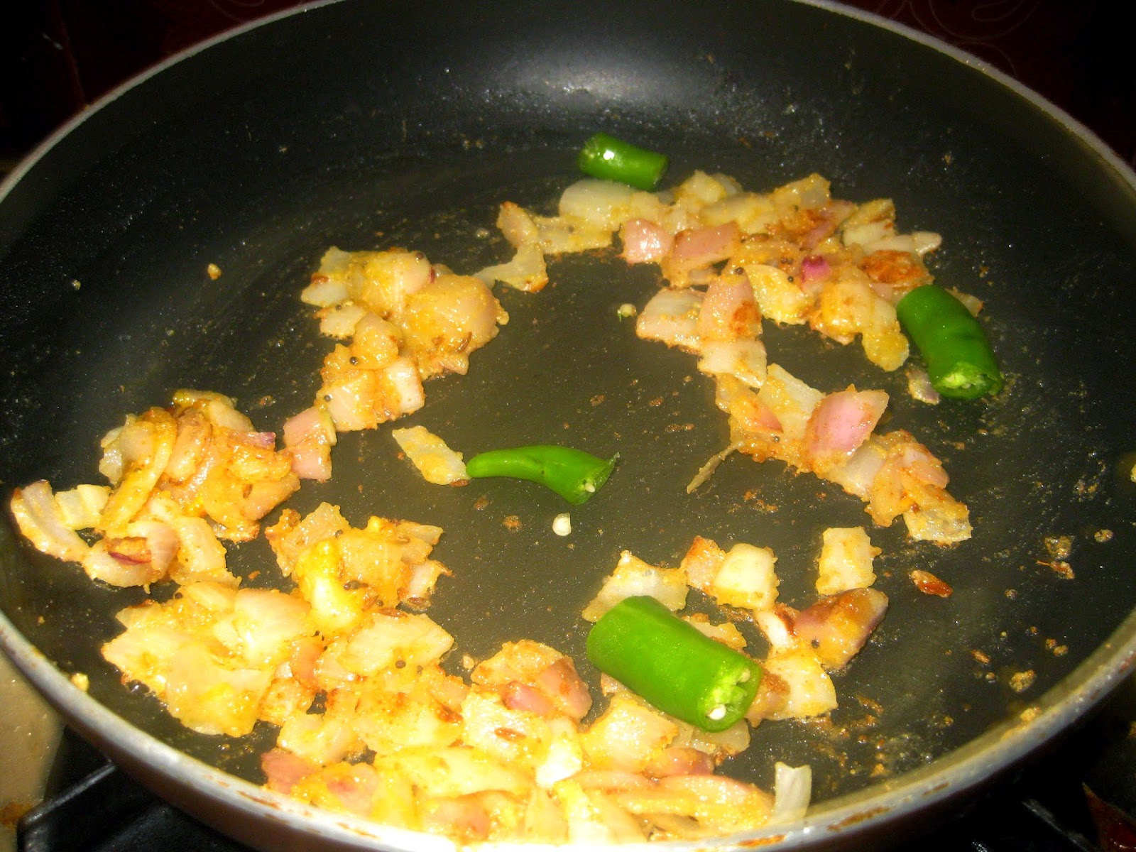 Yummy Recipe Collection: Capsicum fry/Green Bell Pepper Fry