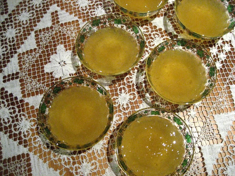 jelly, peaches and ice-cream: Lemon Sago Pudding