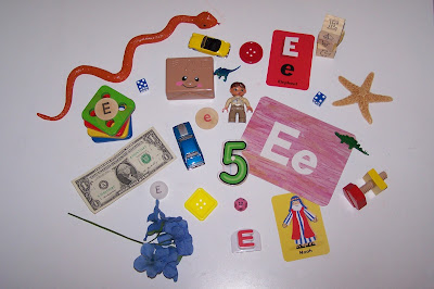 The Princess and the Tot: Letter Ee - What's on the Tray?