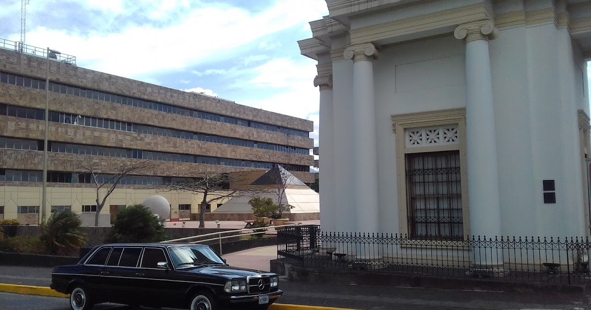 Outsourcing with Costa Rica's Call Center.: Supreme Court Justice ...