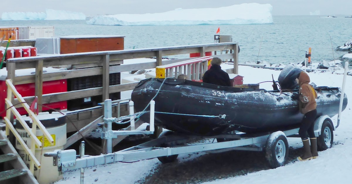 South Pole Mike: Dive Tender