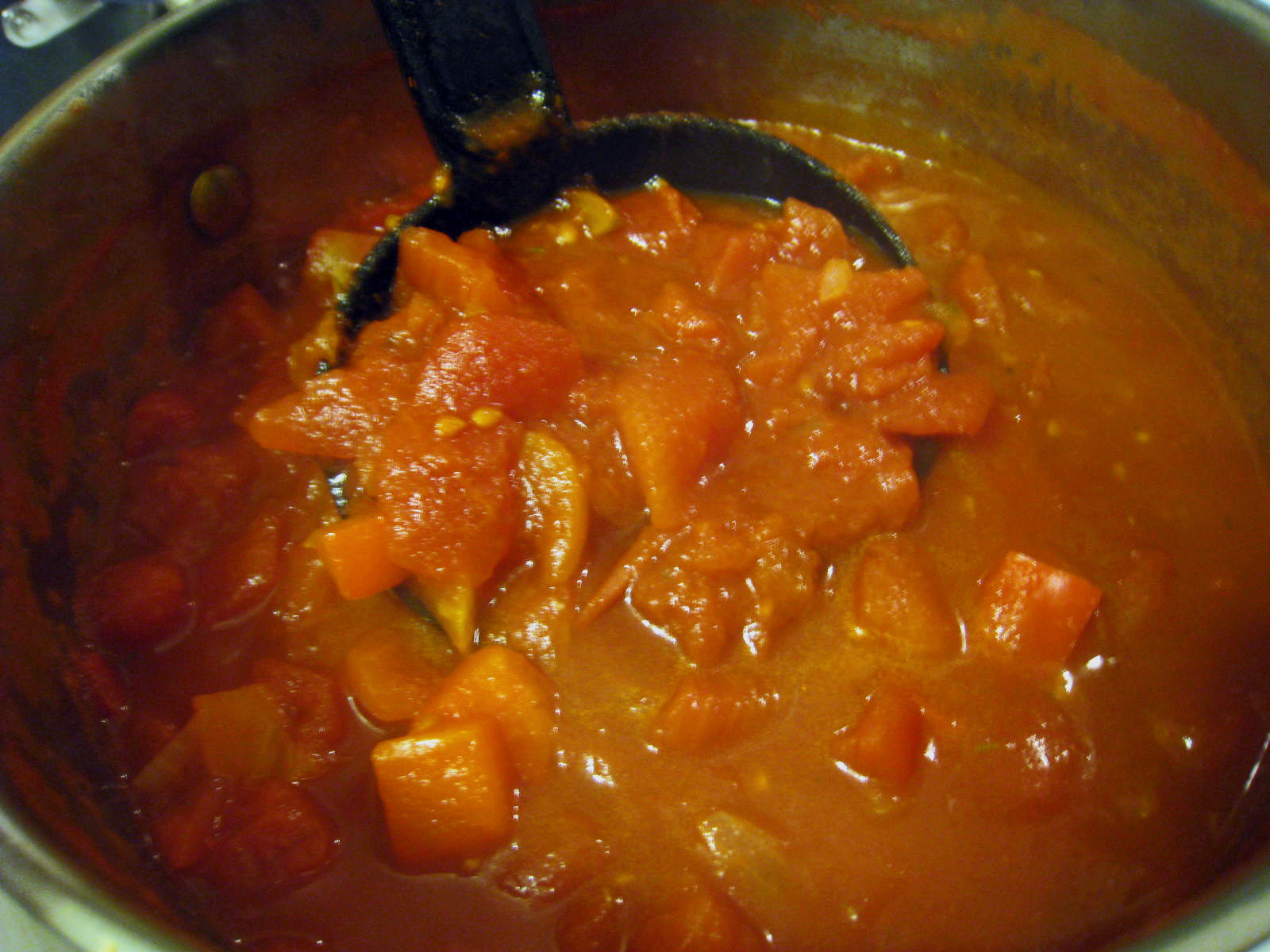 Join us, pull up a chair: Tangy Tomato Ragout