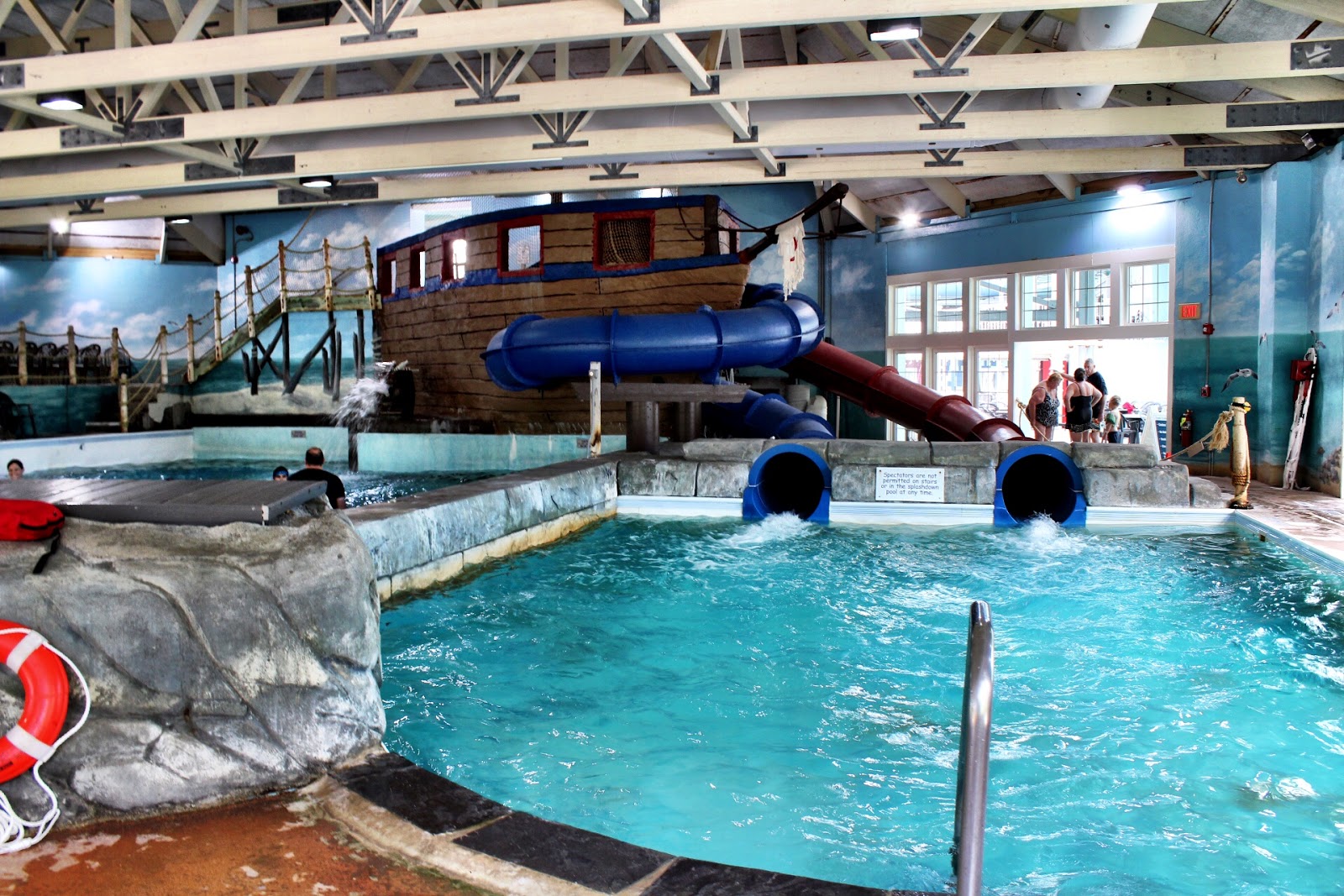 Evan and Lauren's Cool Blog: Cape Codder Resort and Spa Mini Vacation