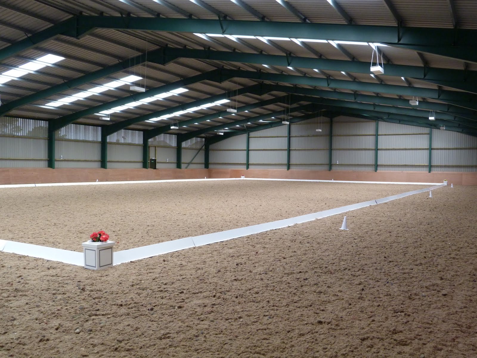 Lane Farm Equestrian: Update 05/06/11 : Our dressage arena out for the ...