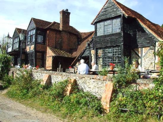 Weaver Street Geoff: Hugh John Simmonds, CBE: April 20, 1948 - November ...