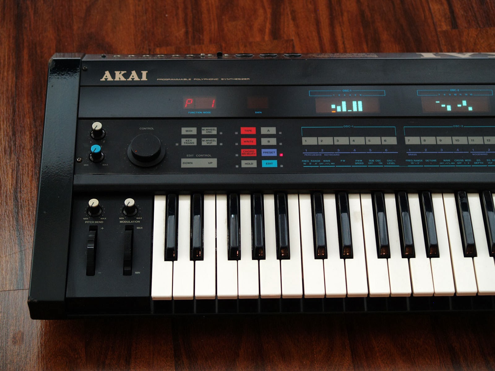 MATRIXSYNTH: 1980's AKAI AX80 SYNTHESIZER