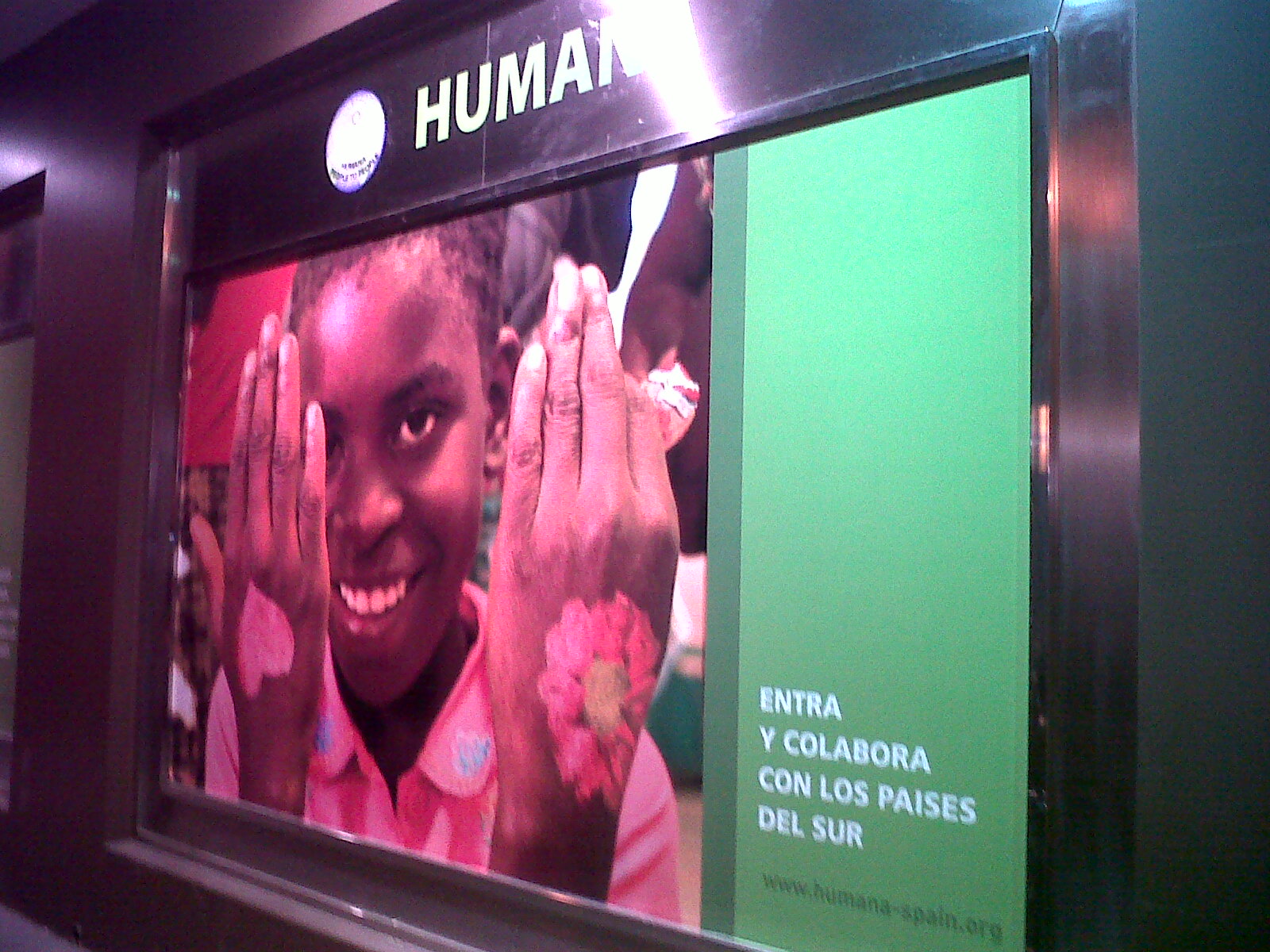 Encontramos Tu Mundo: HUMANA - Ropa de segunda mano en buen estado