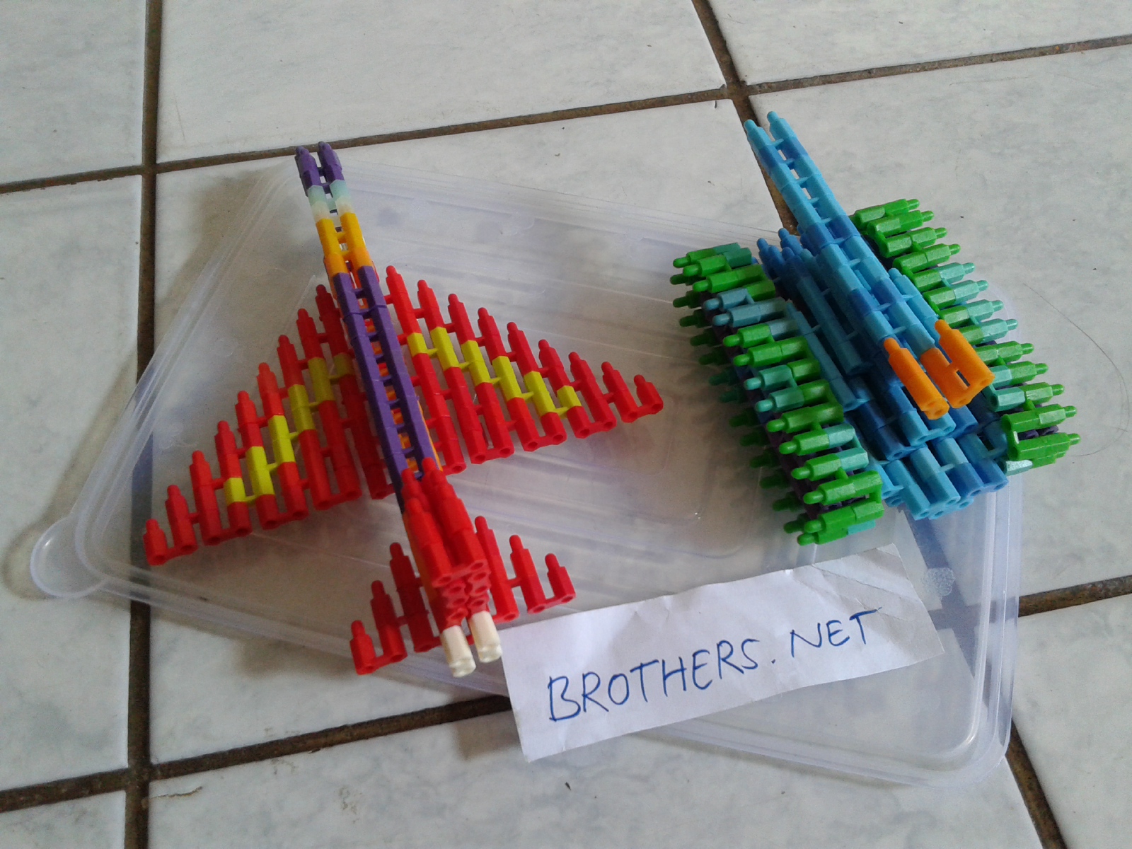 Berkreasi Dengan Mainan "Brick Lego" Mini (I) | HotSpot Murah