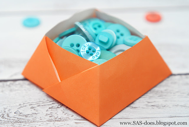 SIMPLE ORIGAMI BOX | SAS does ...: SIMPLE ORIGAMI BOX