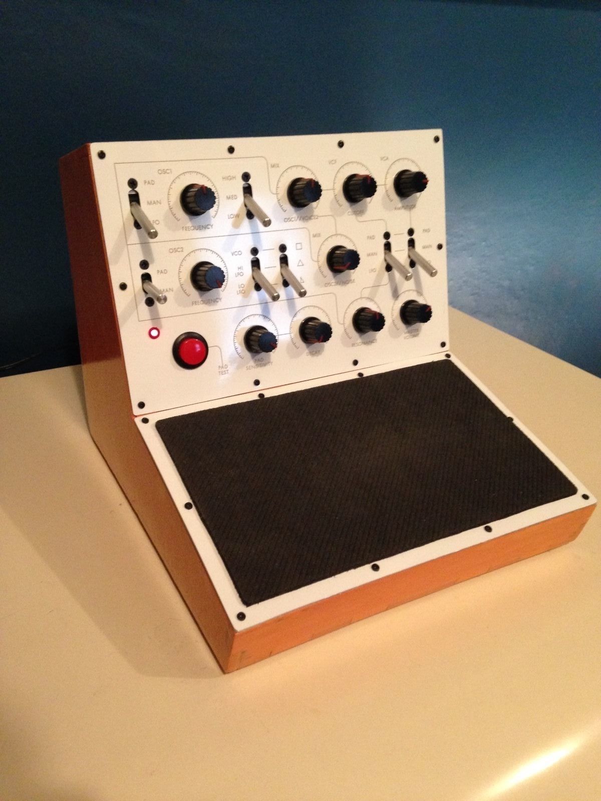 MATRIXSYNTH: Noystoise SYNTHDRUM