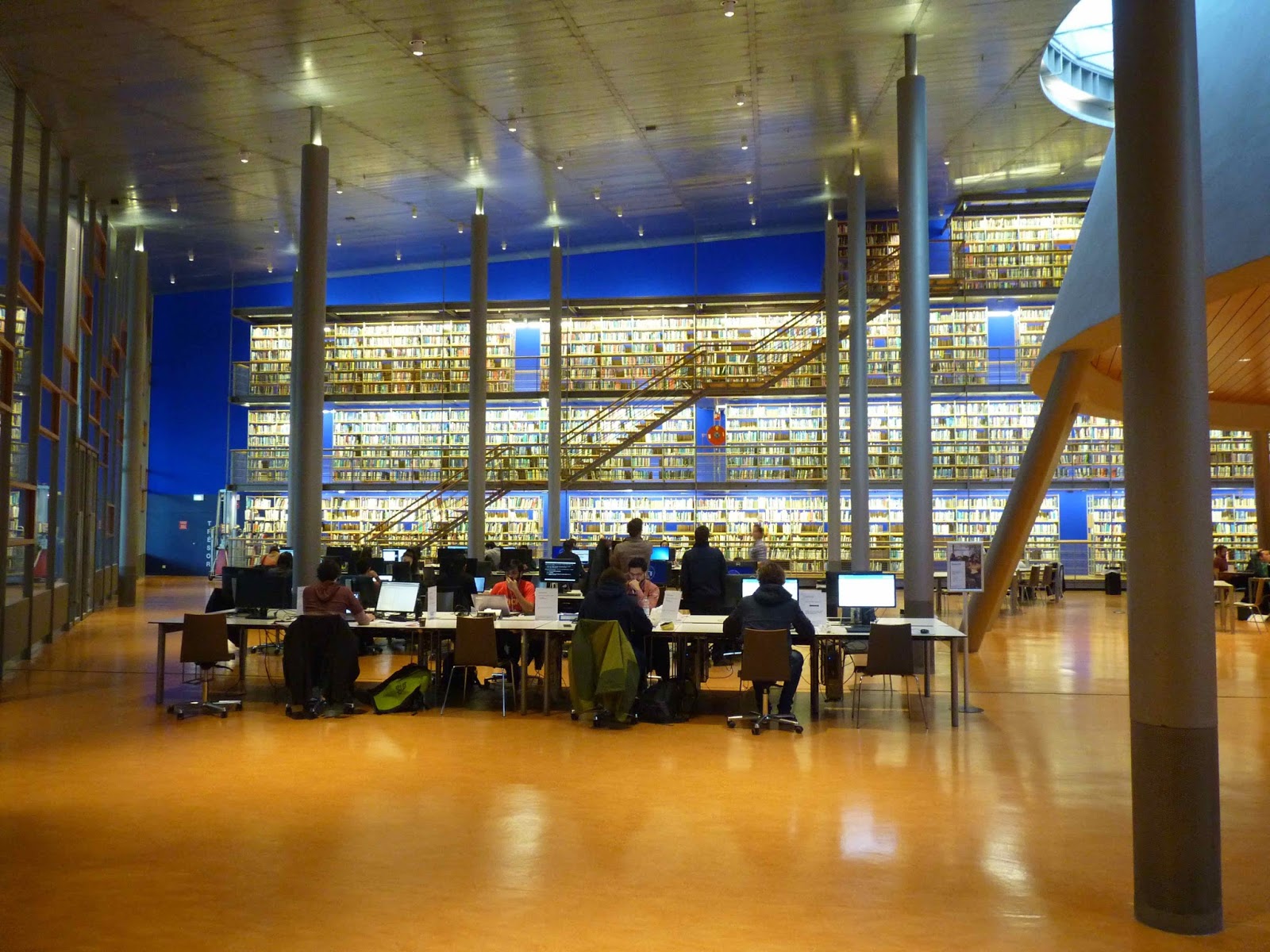 Recursivity: Library at TU Delft