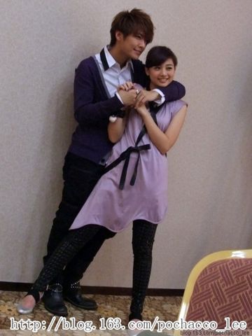 nata-lina: Arron Yan and Gui Gui 'Pi li MIT'