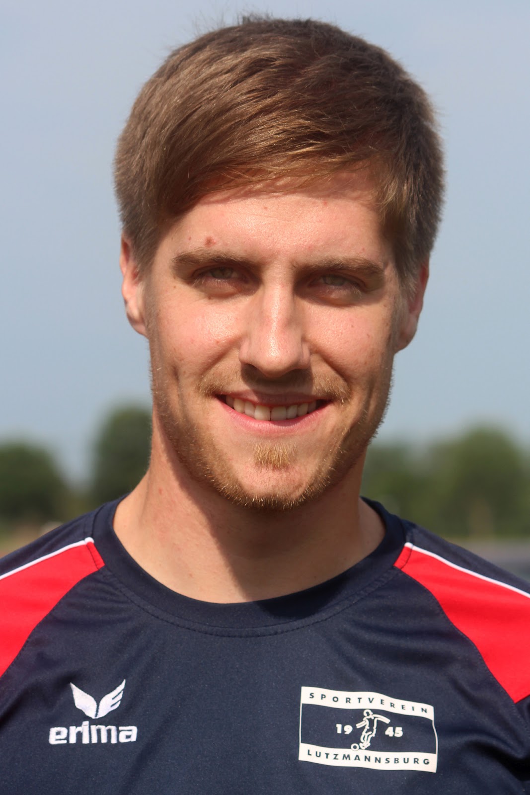 Samuel Toth's Instagram, Twitter & Facebook on IDCrawl