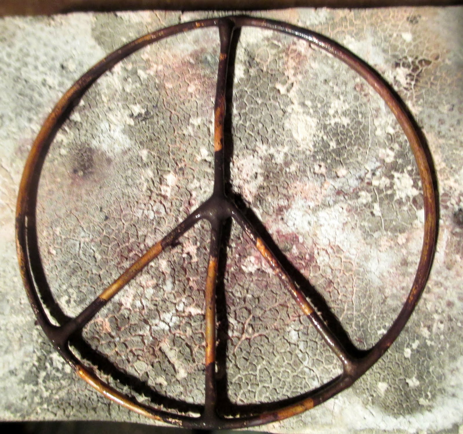 UP Beads: Copper Wire Peace Sign Tutorial by UP Beads