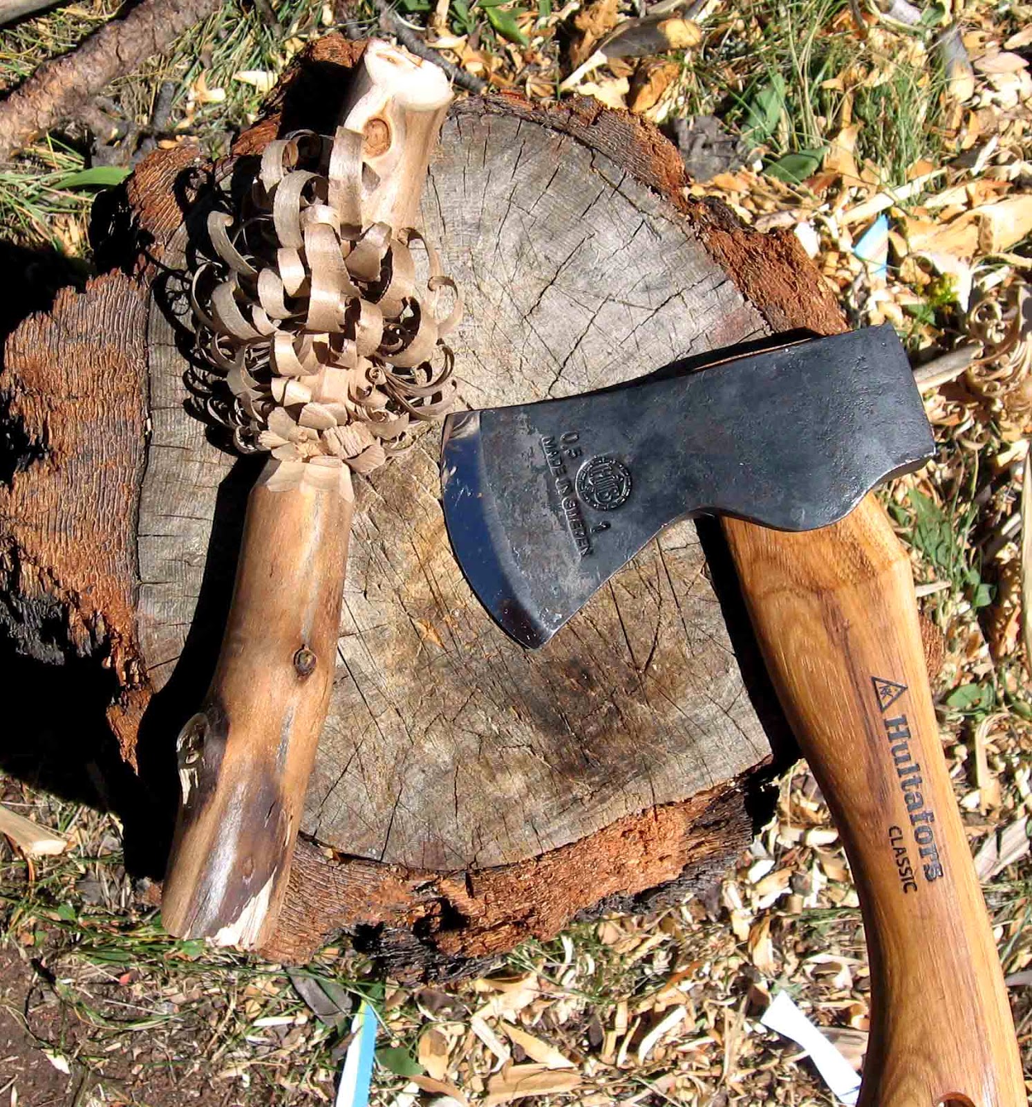 Rocky Mountain Bushcraft: Hultafors Classic Hunting Axe and Mini ...