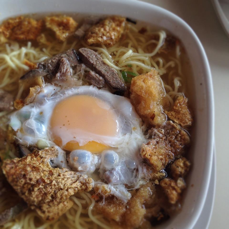 One Big Bite: Quick Bites: Chinky's Batchoy