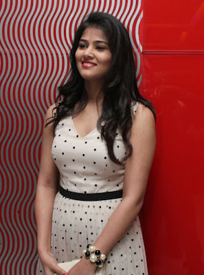 Priyanka Reddy Hot Photos - Hot PHOTOSHOOT Bollywood, Hollywood, Indian ...