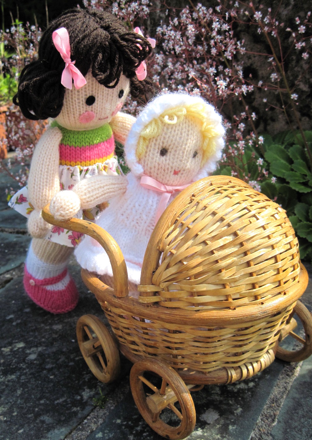 Flutterby Patch: Garden days at last