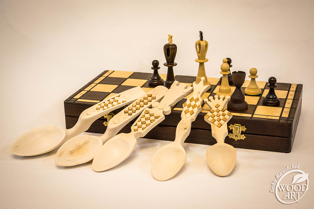 WOODCARVING / Різьблення по дереву: Різьблені ложки "Шахи" / Carved ...