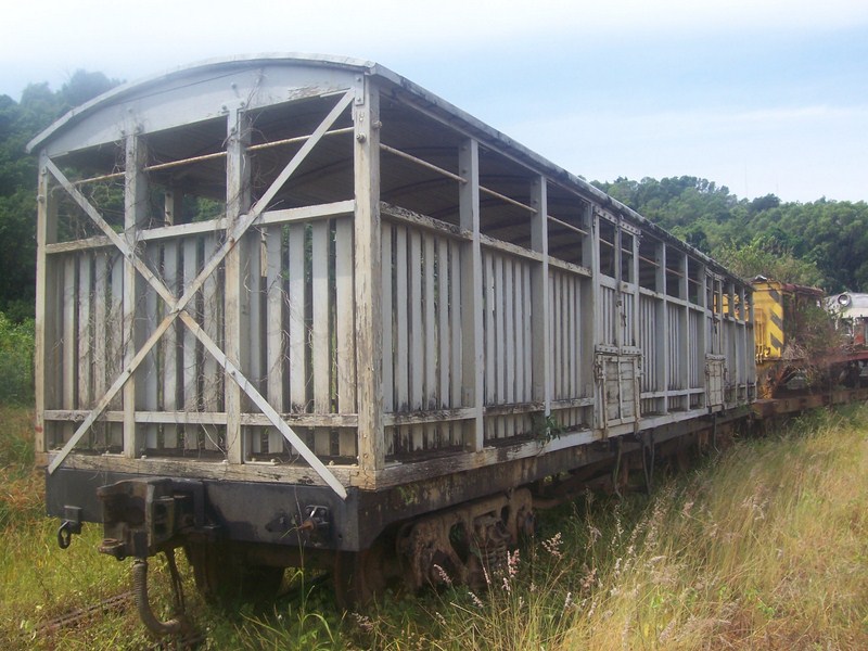 apa - apa aje lah.......: Gerabak Ternakan Keretapi Sabah