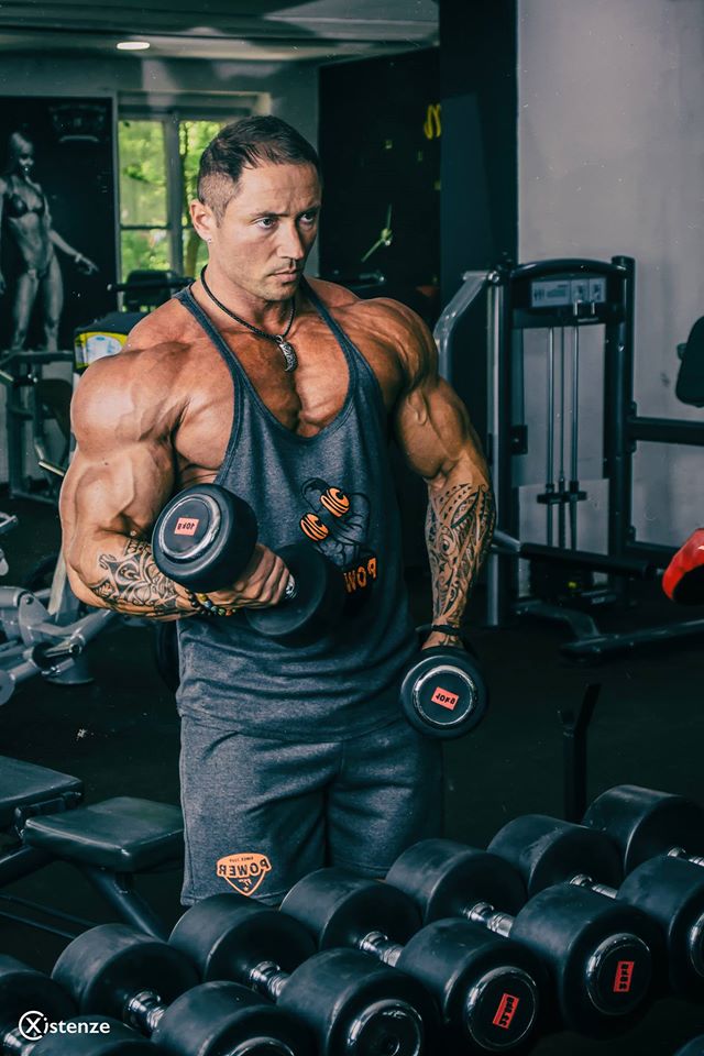 the beauty of male muscle: Adam