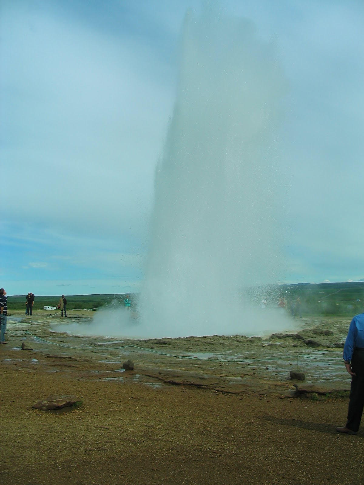 purpura: GEISERES Y GEOTERMIA