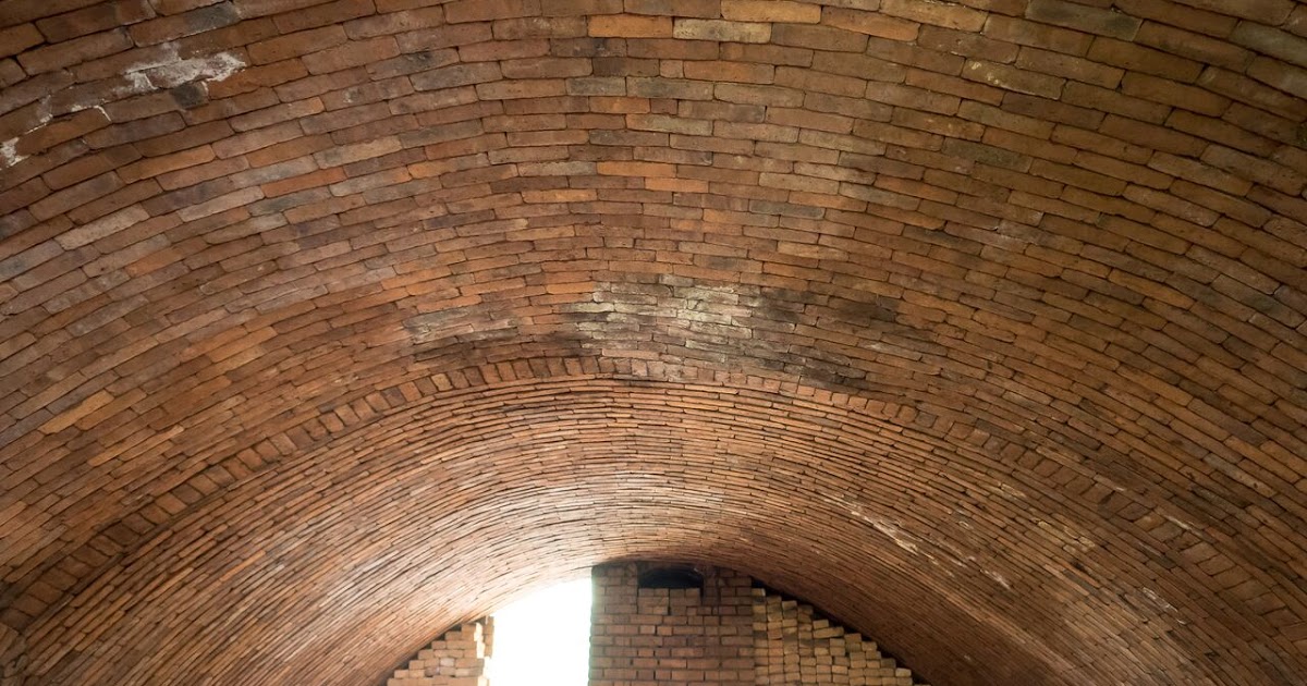 Alternative Building Construction : Clay lime roof plaster