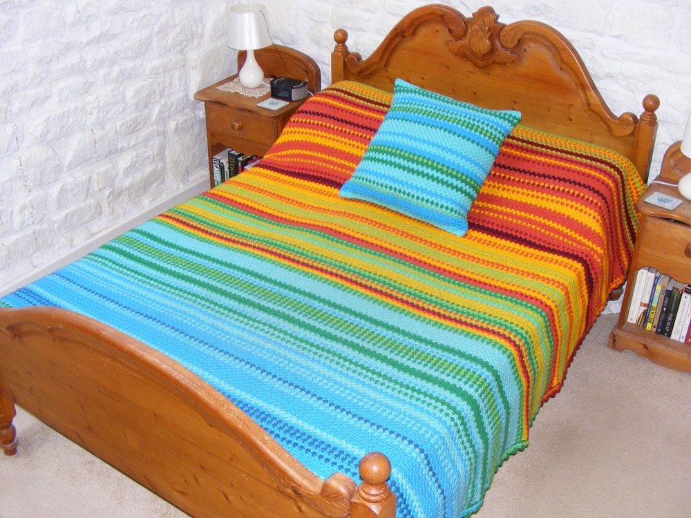Sooz Jewels Finished Crocheted Temperature Blanket And Cushion sooz-jewels-finished-crocheted-temperature-blanket-and-cushion