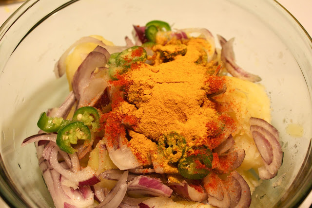 Nepali Tummy!!: Chukauni!! (Nepali Potato Yogurt Salad)