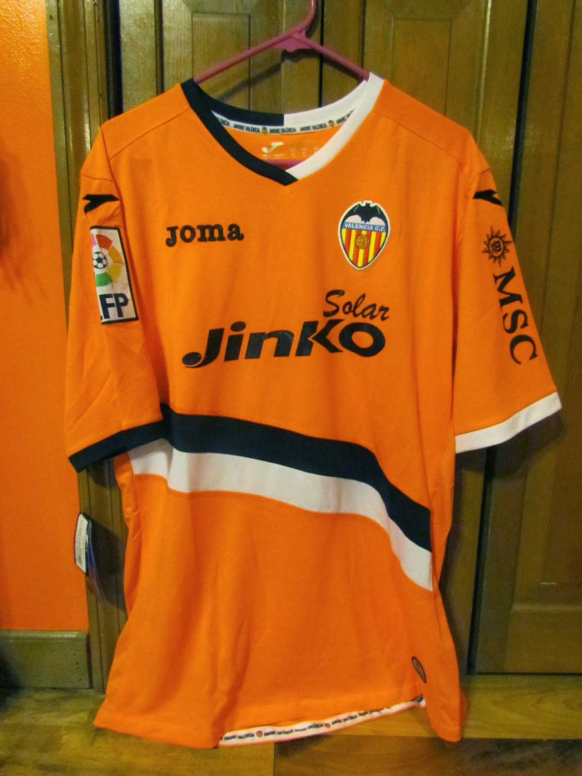 Kit Collection - My Soccer Jersey Collection: Valencia 2013-2014 Away