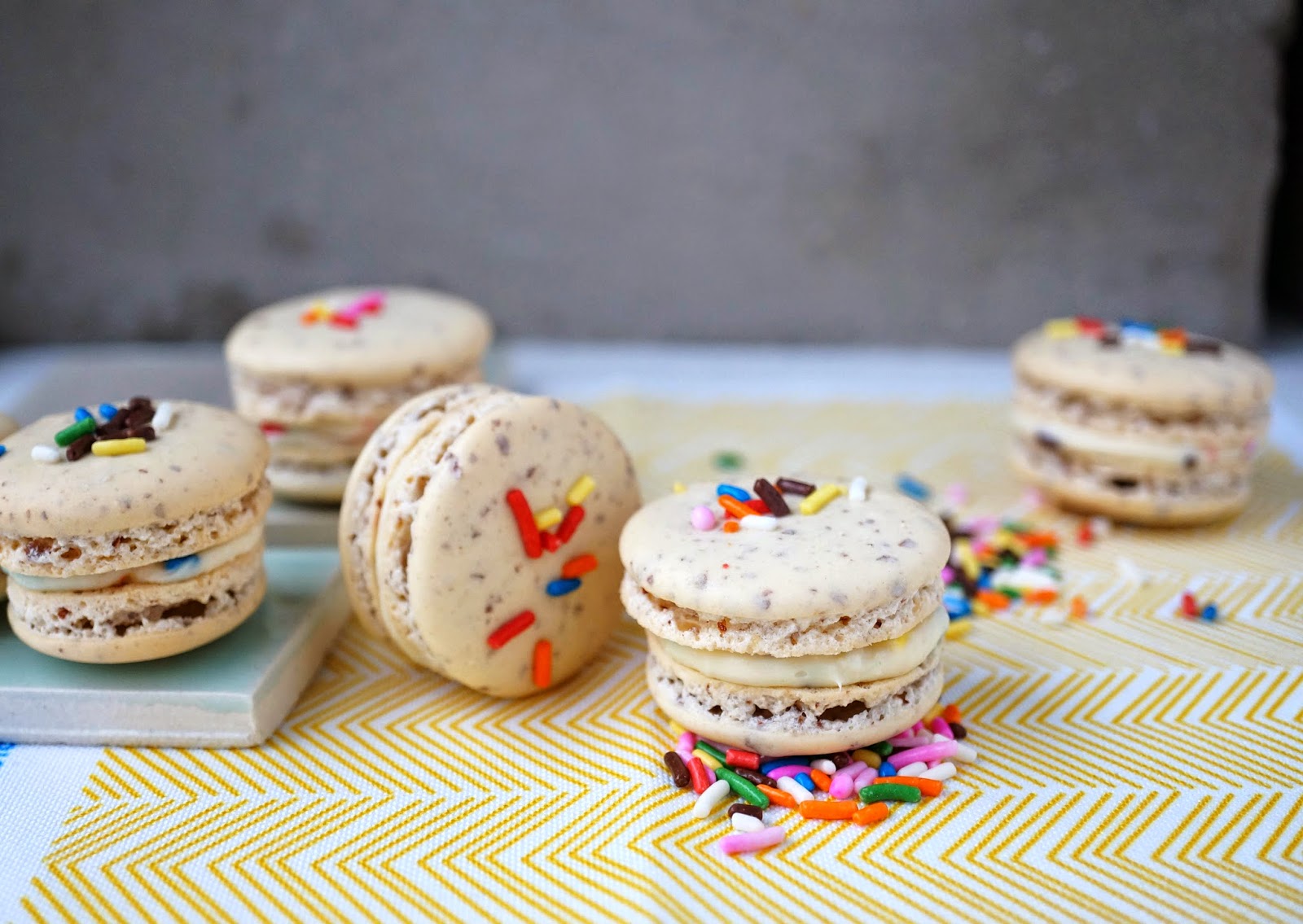 Miss Hangrypants: Birthday Cake Macarons - Blogiversary