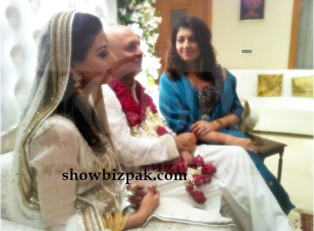 Hum Awaz: Entertainment Magazine: Ali Azmat Wedding pictures