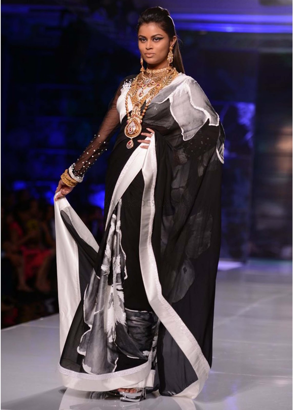 Satya paul collection at the PCJ Delhi Couture Week 2013 - missy lovesx3