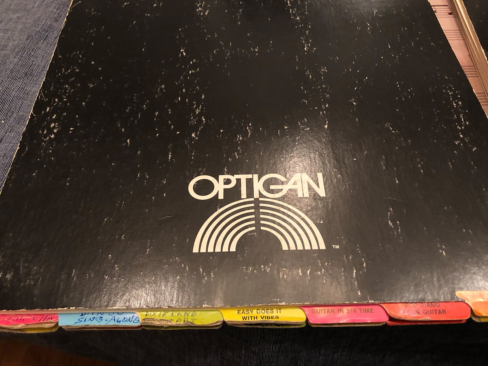 MATRIXSYNTH: Optigan discs and songbooks / nearly complete collection
