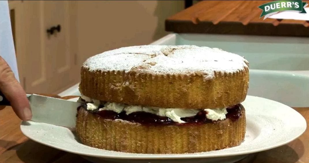 The Brick Castle: Easy Victoria Sponge with Duerr's Preserves 'Baking ...