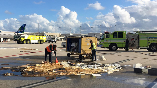 Kathryn's Report: Jet fuel spill at Fort Lauderdale/Hollywood ...