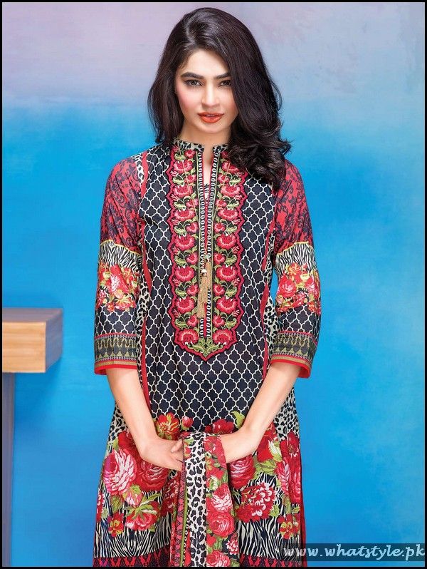 Kurta Shalwar in Pakistan: Selecting Perfect Designer Kurtis and ...