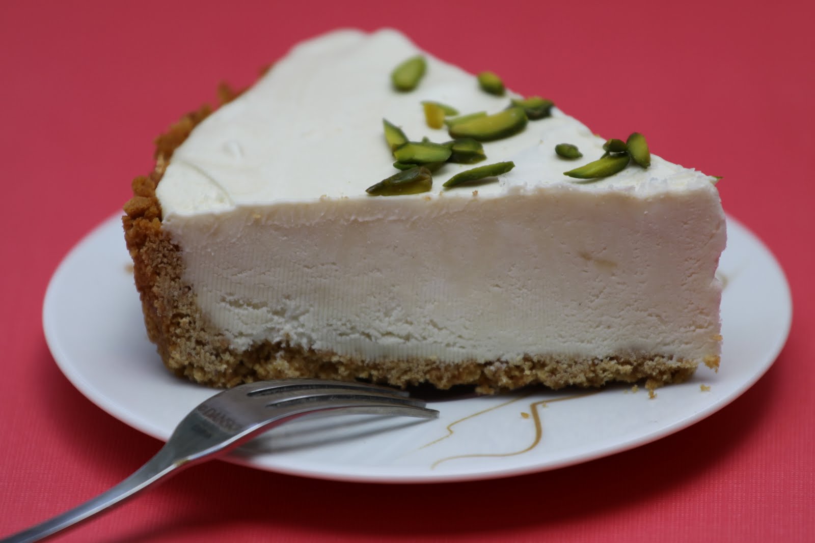Pots and Frills: Frozen Halva Pie--Easy and Delicious Summer Dessert