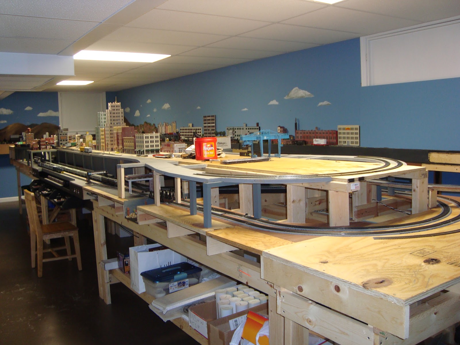 New York Central Train Layout: Bench Work Progress