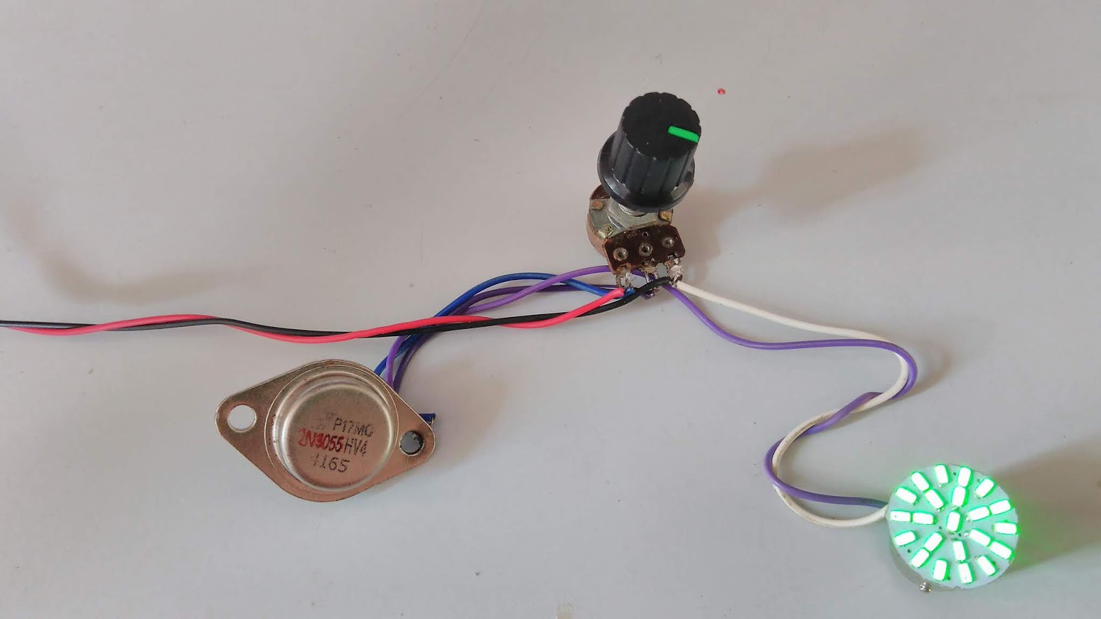 LED Light dimmer control using 2N3055 NPN transistor| Simple | Less ...