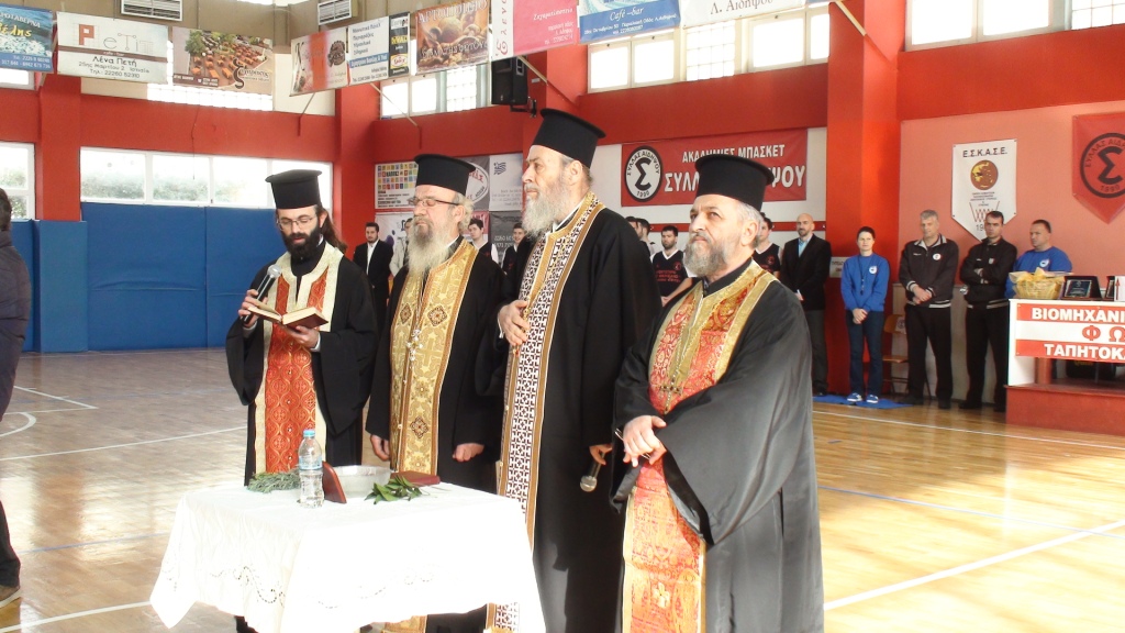 EVRIPOS NEWS: ΜΕ ΤΗΝ ΕΘΝΙΚΗ ΟΜΑΔΑ ΝΕΩΝ ΤΑ ΕΓΚΑΙΝΙΑ ΤΟΥ ΠΑΡΚΕ ΣΤΟ ...