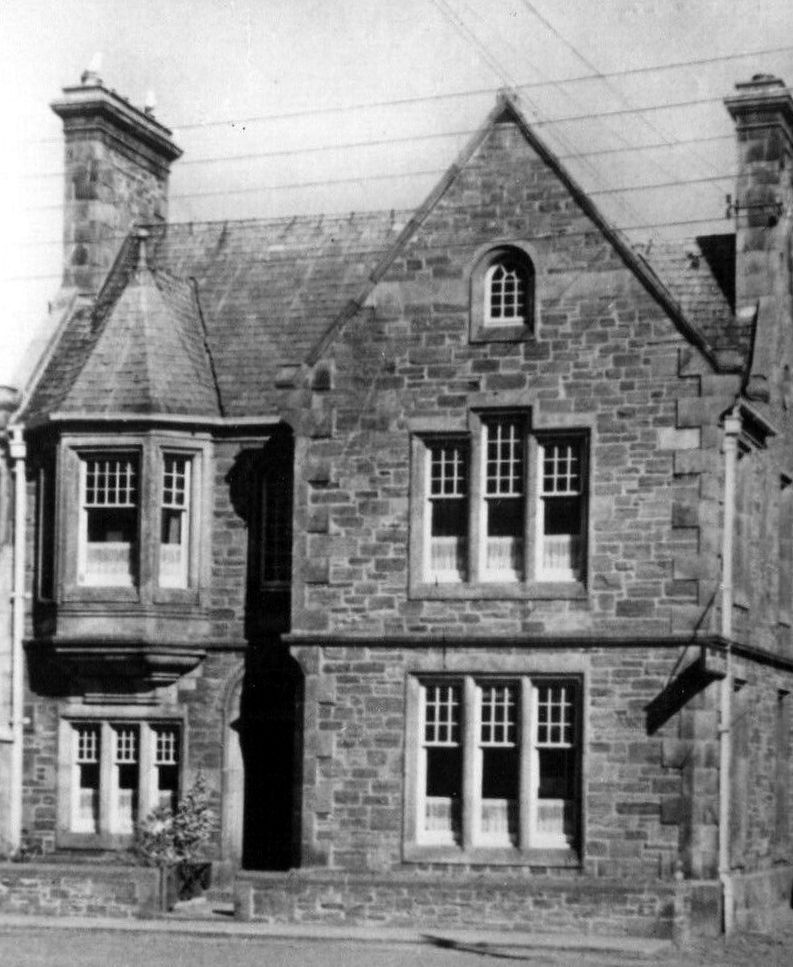 Tour Scotland: Old Photograph Post Office Portgordon Scotland