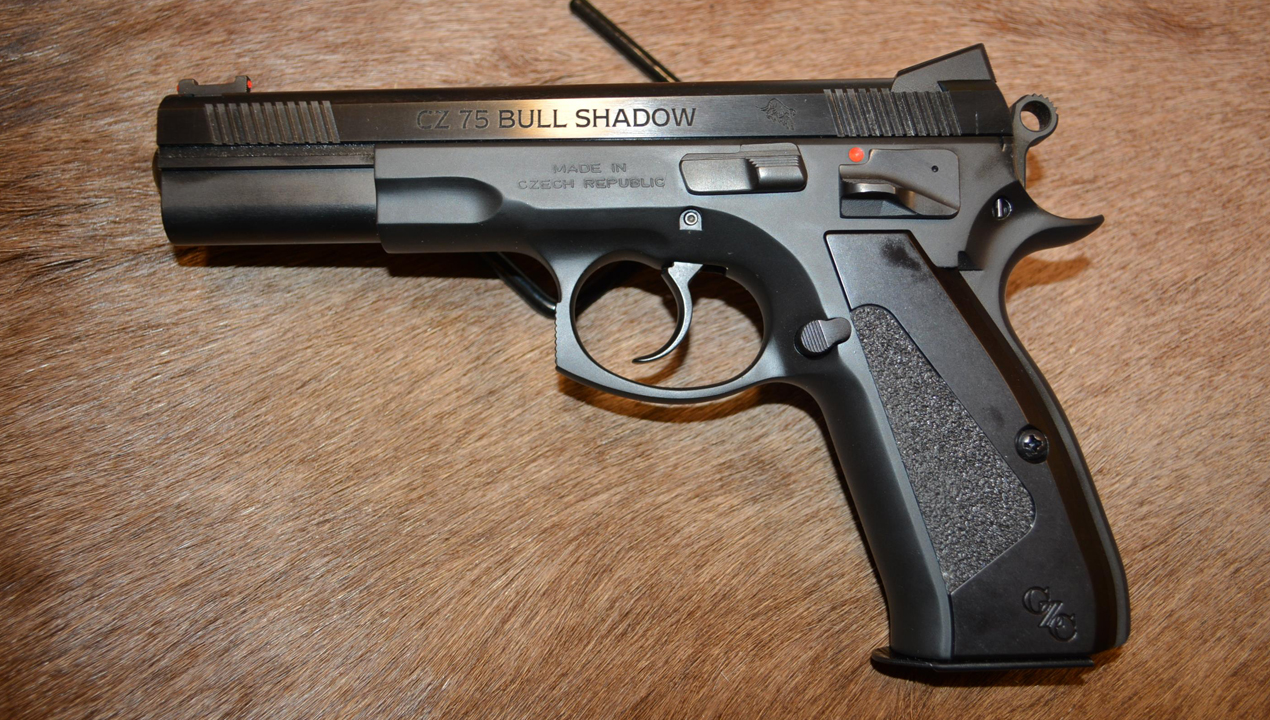ซีแซดจากศูนย์แต่งอเมริกัน CZ 75 Bull Shadow | gunstory