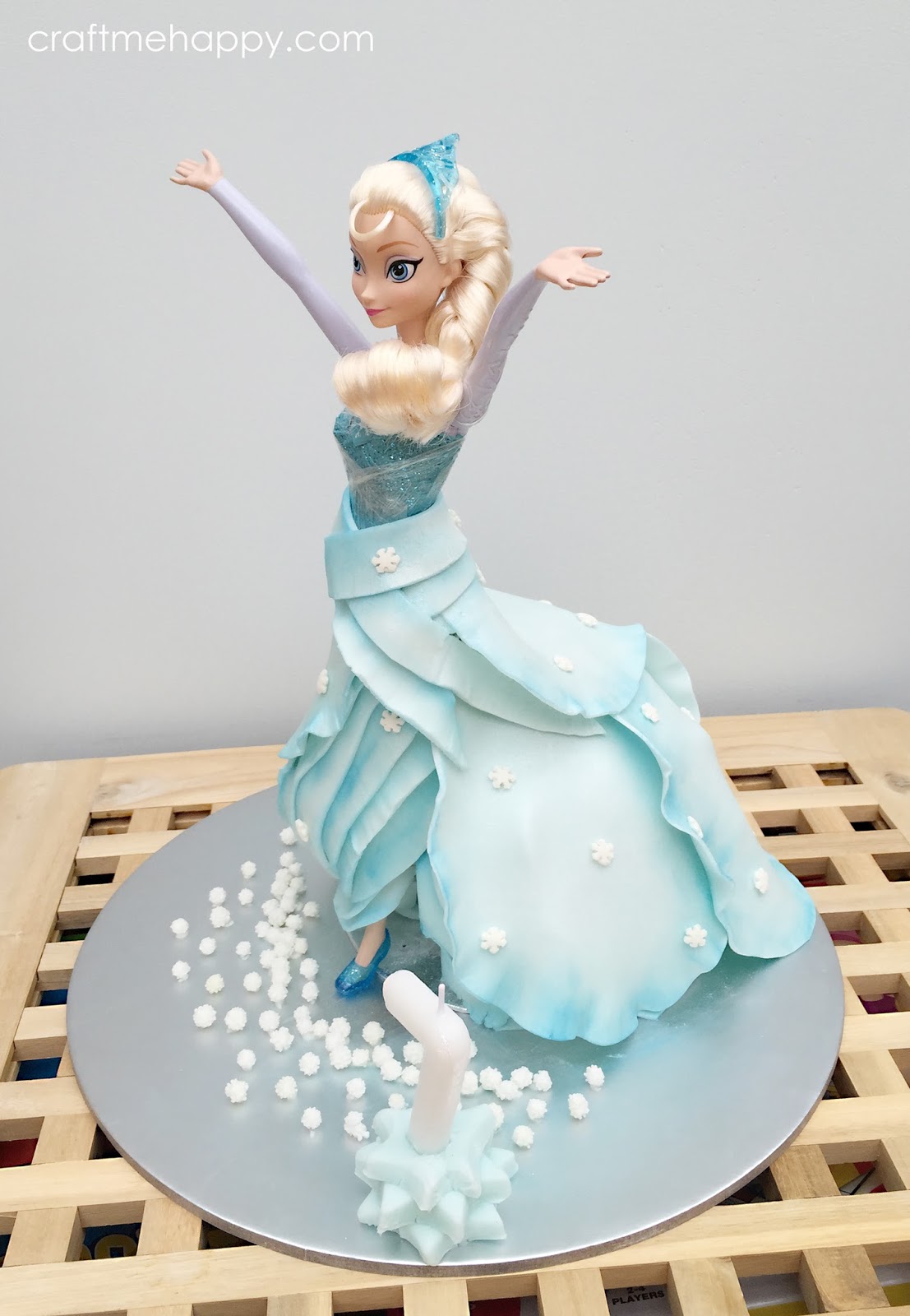 Frozen themed Elsa cake | Craft me Happy!: Frozen themed Elsa cake