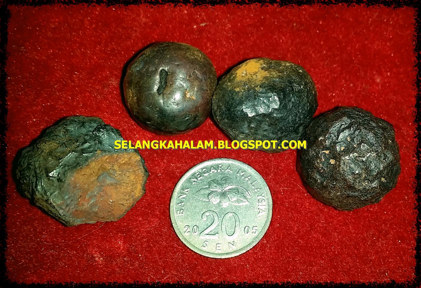 SELANGKAH KE ALAM MISTIK: BATU GIGI PETIR