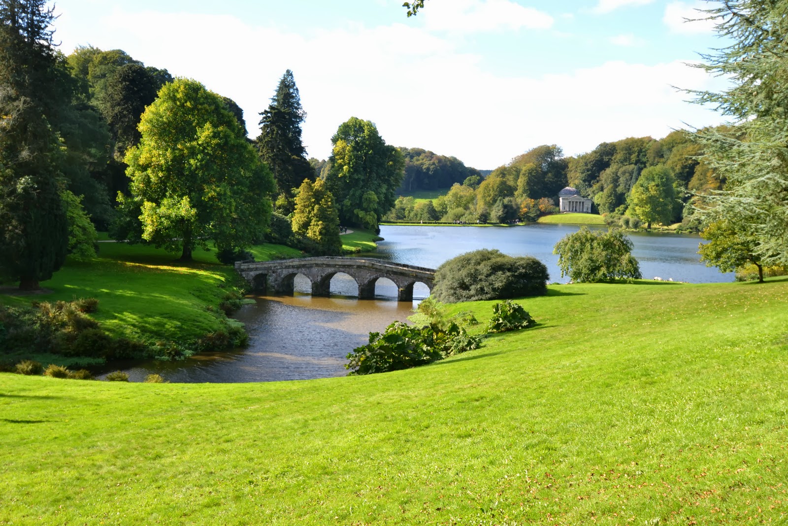 These heavenly hours - a visit to Stourhead Gardens | the adventures of ...