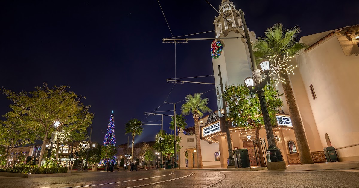 Christmas Carthay Circle