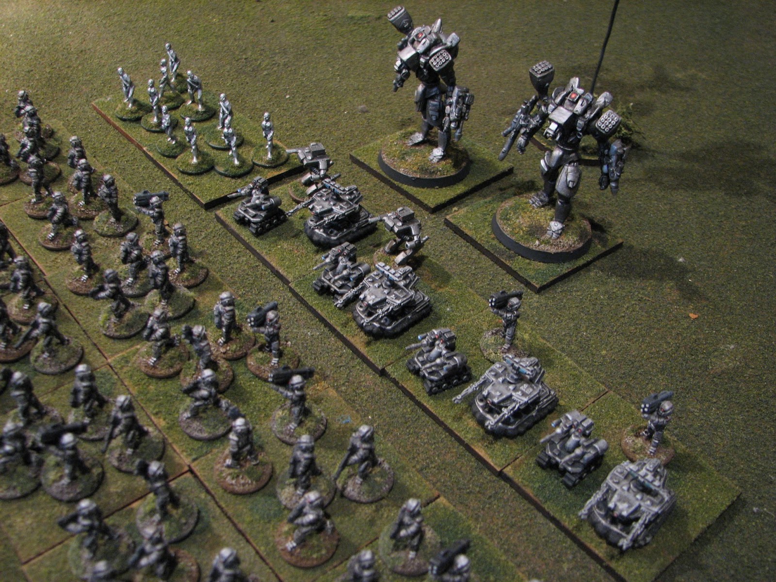 15mm Sci Fi Small Soldiers: 15mm Alien Squad Leader Army - Mechanoids
