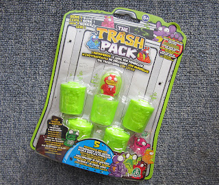 When Toys Rule The World: Review: The Trash Pack