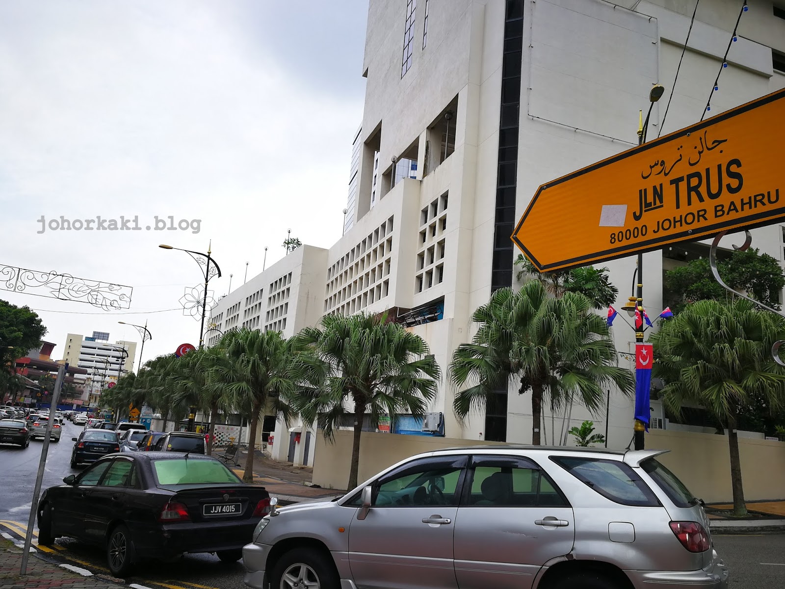 Why Visit the Johor Chinese Old Temple in JB? 柔佛古廟 |Tony Johor Kaki ...